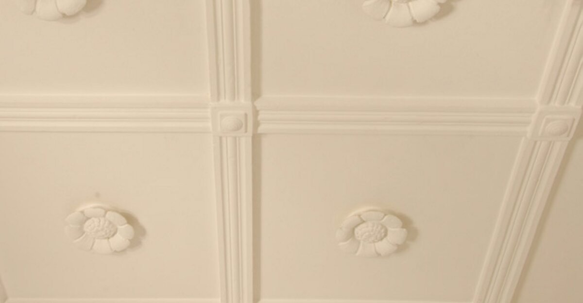 Stuk til loft | Læs her om fordelene og ulemperne ved typer af stuk