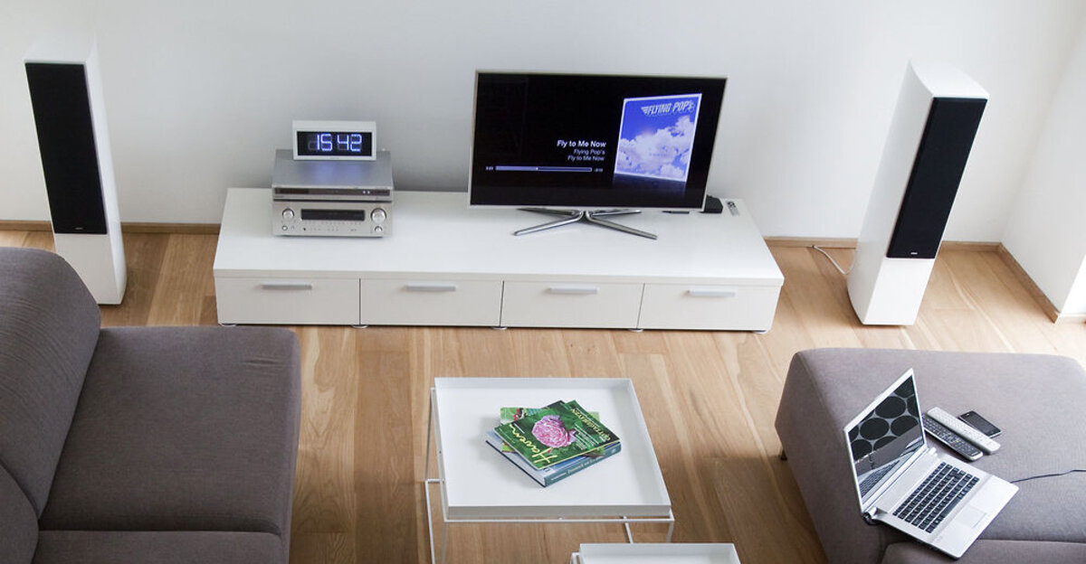 Tager dit tv skade af at blive slukket helt?