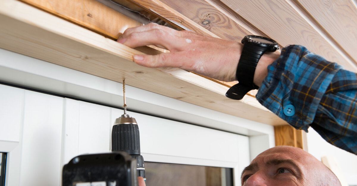 Guide med 18 trin: Sådan laver du lysninger og indfatninger på dørkarmen