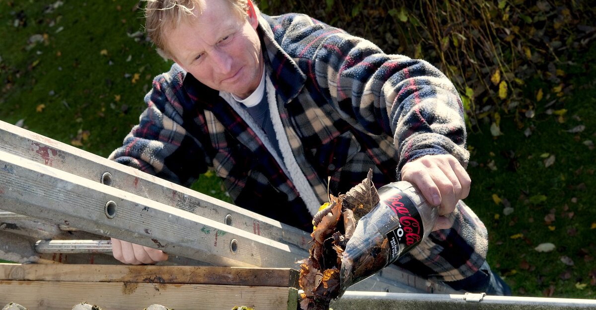 Sådan renser du nemt tagrender